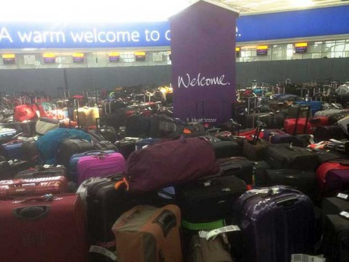 Heathrow Terminal 5 check-in chaos - PASSENGER SELF SERVICE